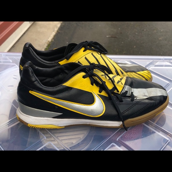 Nike | Shoes | Nike T9 Shoot Iv Ic Yellow Black Shoes Size 7 | Poshmark